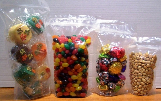 Stand Up ZIPPER POUCH Bags That Stand UP